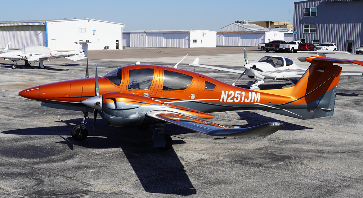 2022 Diamond DA62-N251JM - Premier Aircraft
