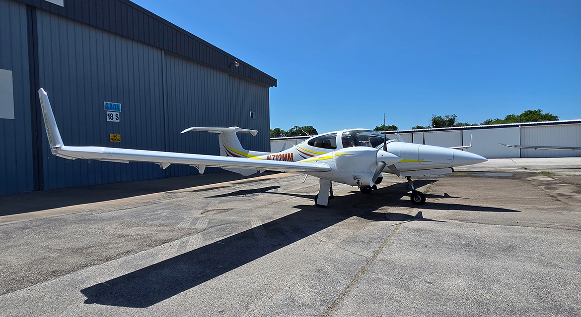 2007 Diamond DA42 NG N712MM - Premier Aircraft