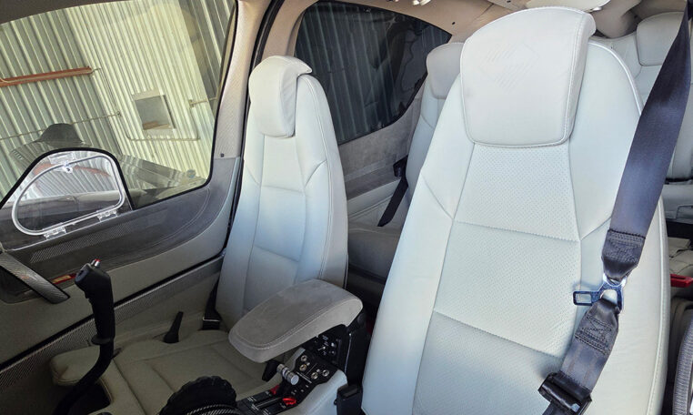 2023 DIAMOND DA62 N620EZ - Premier Aircraft