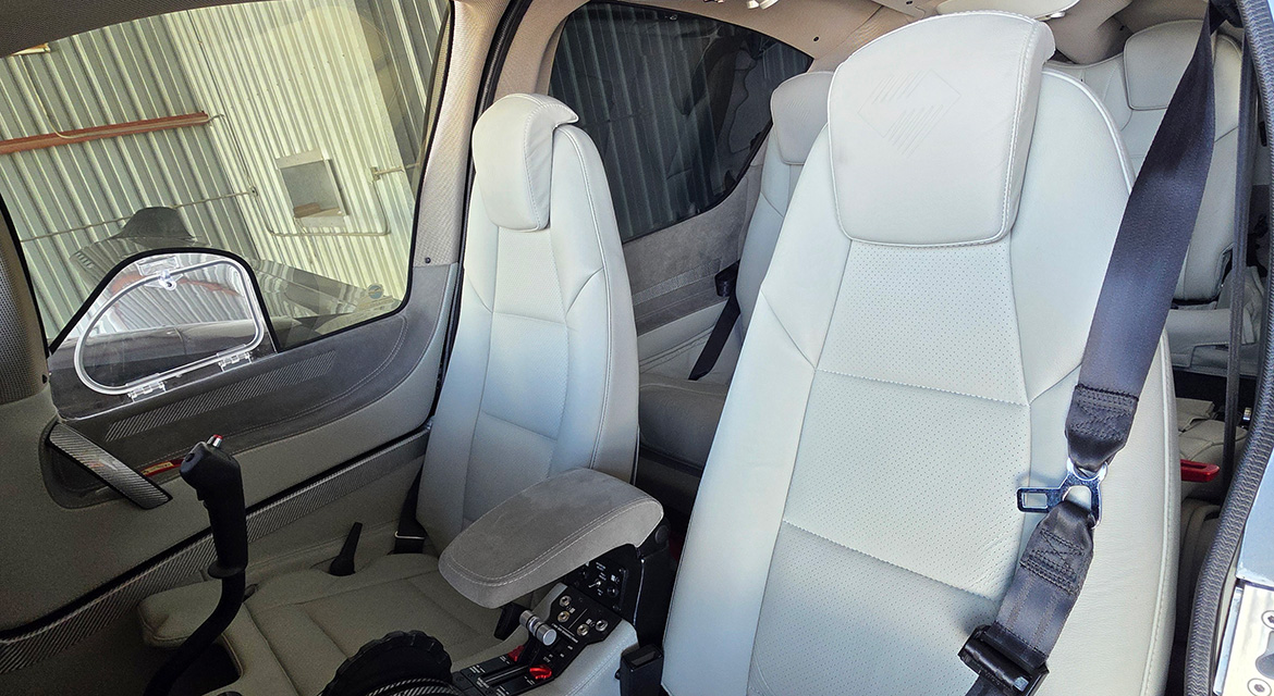 2023 DIAMOND DA62 N620EZ - Premier Aircraft